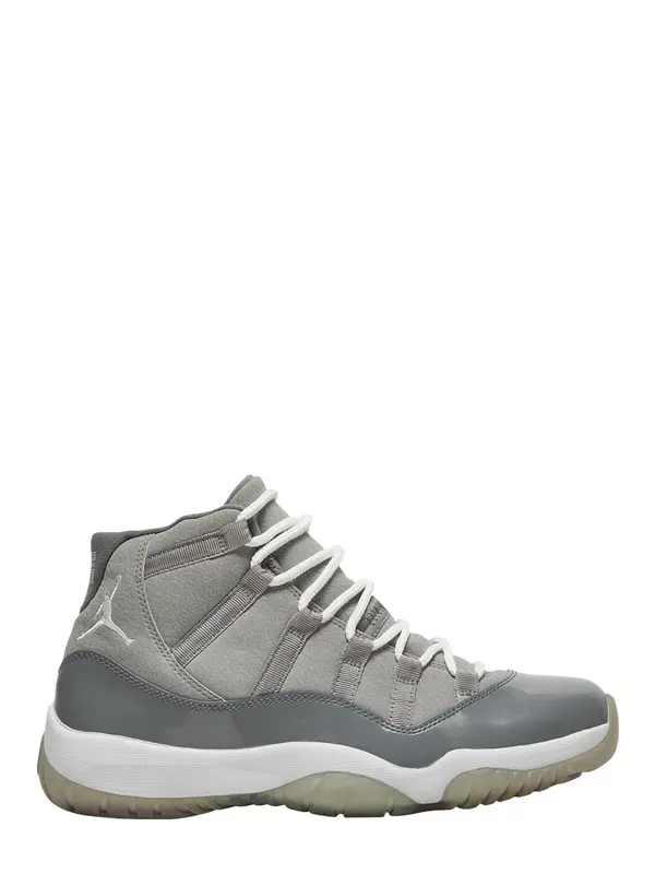 JORDAN Retro Sneakers - Grey