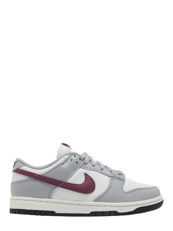 Nike Dunk Low Sneakers - Grey