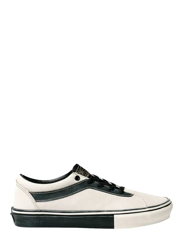 VANS Rassvet X Skate Bold Sneakers - White