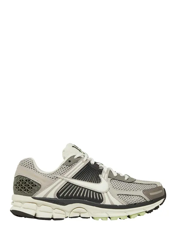Nike Air Zoom Vomero Sneakers - Grey