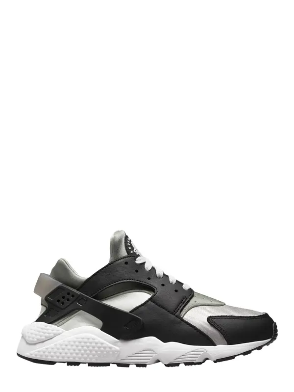 Nike Air Huarache Sneakers - Black