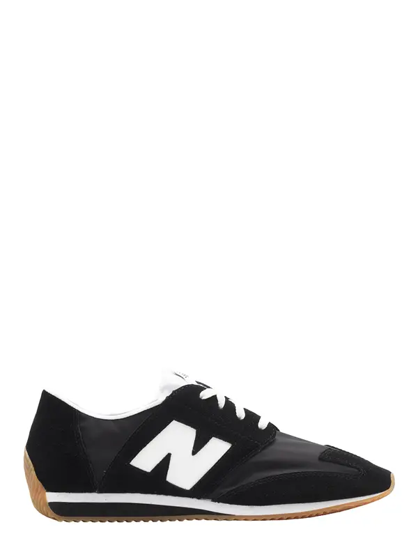 NEW BALANCE U320 Sneakers - Black