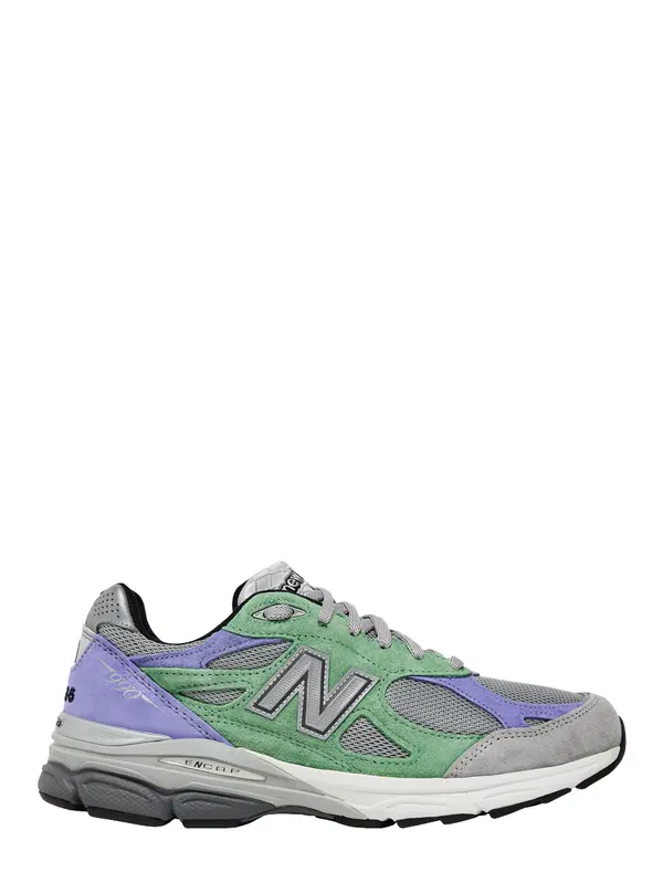 NEW BALANCE Stray Rats X 990v3 Sneakers - Grey