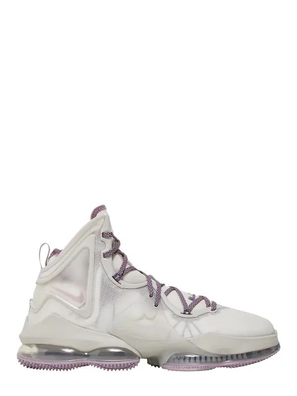 Nike Lebron 19 'the Cast' Sneakers - Cream
