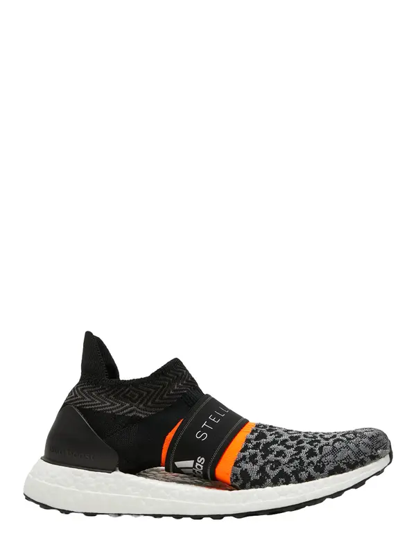 Adidas By Stella Mccartney Ultraboost 3d Knit Sneakers - Black