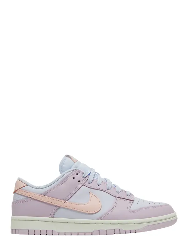 Nike Wmns Dunk Low 'easter' Sneakers - Grey