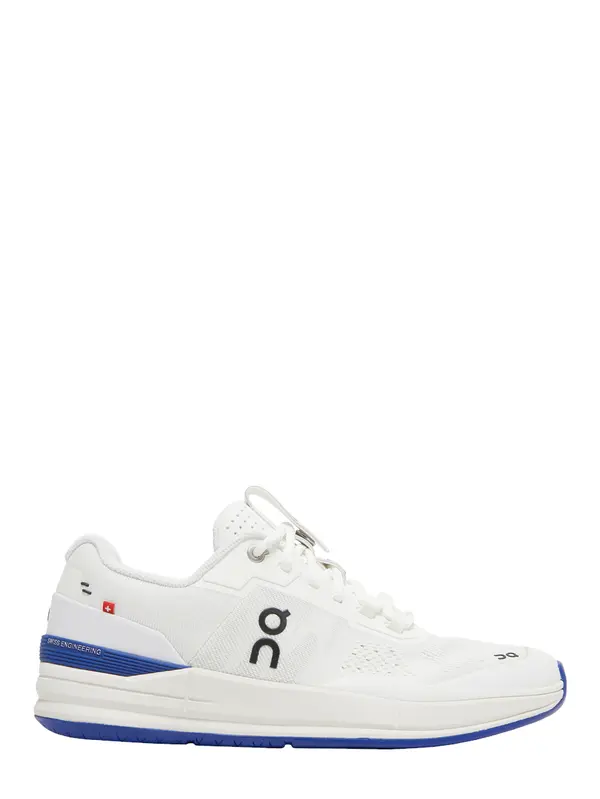 On The Roger Pro Sneakers - White