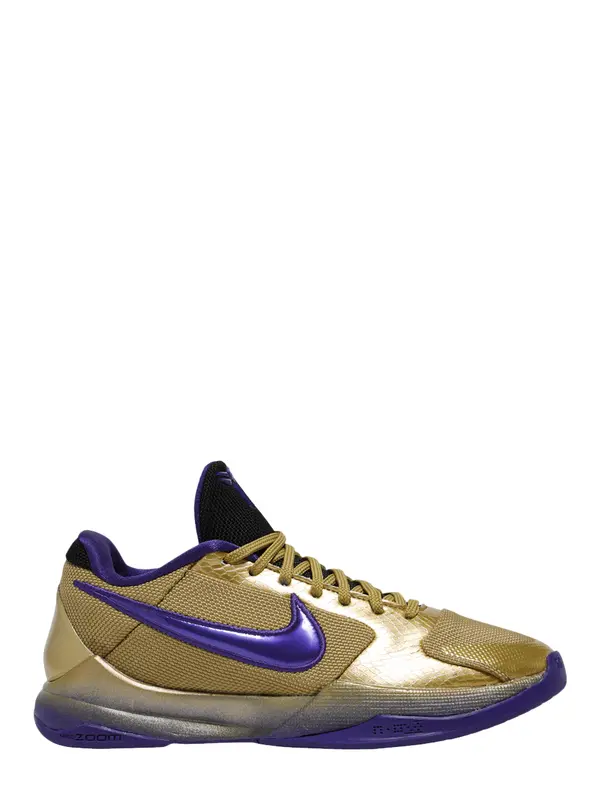 Nike Undefeated X Zoom Kobe Protro 'hall Of Fame' Sneakers - Gold