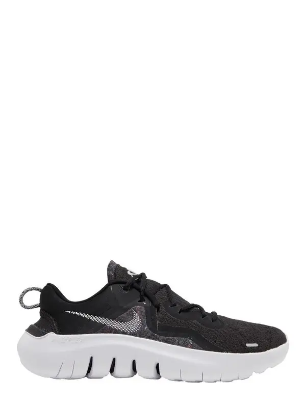 Nike Athletic Sneakers - Black