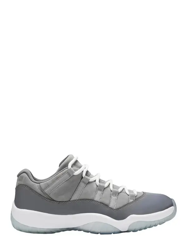 JORDAN Retro Low - Grey