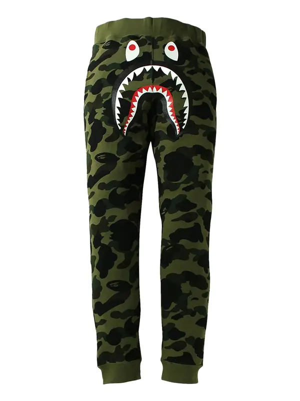 A BATHING APE 1st Camo Shark Slim Fit Sweatpants - Green