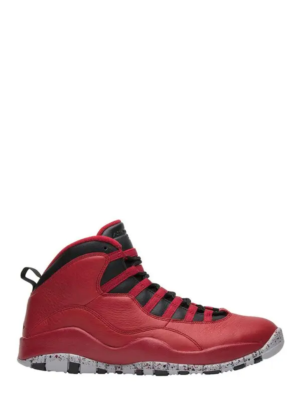 JORDAN Retro 'bulls Over Broadway' Sneakers - Red