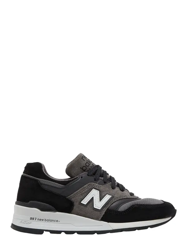 NEW BALANCE 997 Sneakers - Black