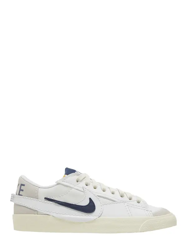 Nike Blazer Low '77 Jumbo Se Sneakers - White