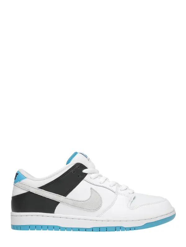 Nike Dunk Low Pro Sb Sneakers - White