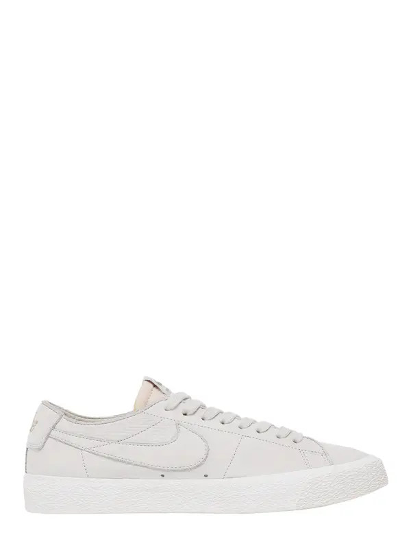 Nike Zoom Blazer Decon Sb Sneakers - White