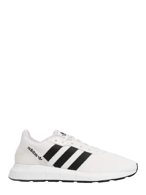 Adidas Swift Run Rf - White