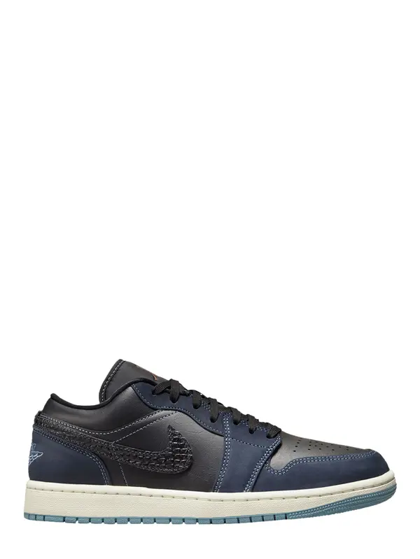 JORDAN 1 Low Se Sneakers - Black