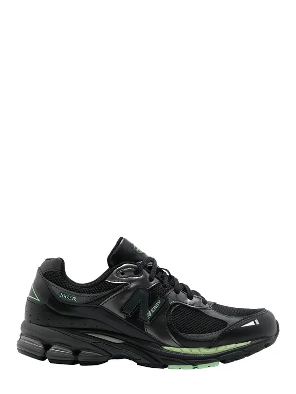 NEW BALANCE 2002r Sneakers - Black