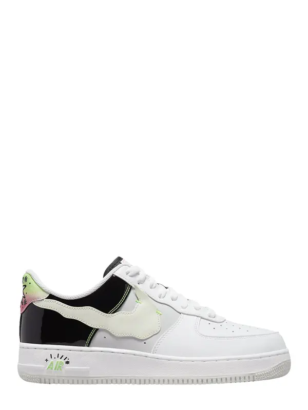 Nike Air Force 1 Low '07 Lv8 Sneakers - White