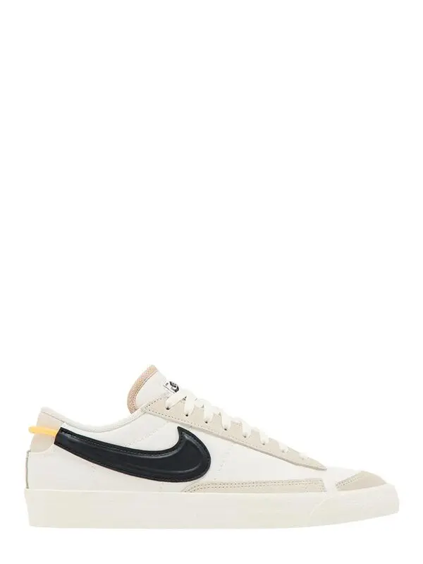 Nike Blazer Low '77 Se Sneakers - Cream