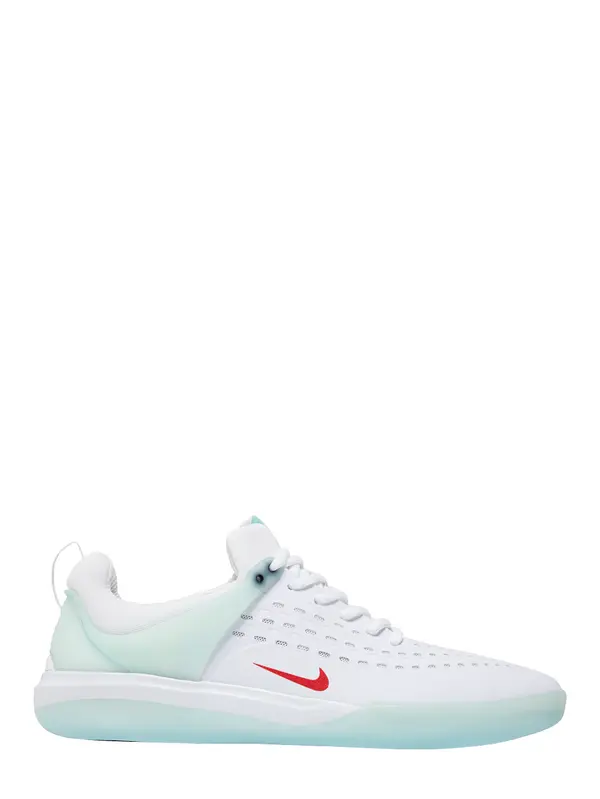 Nike Zoom Nyjah 3 Sb Sneakers - White