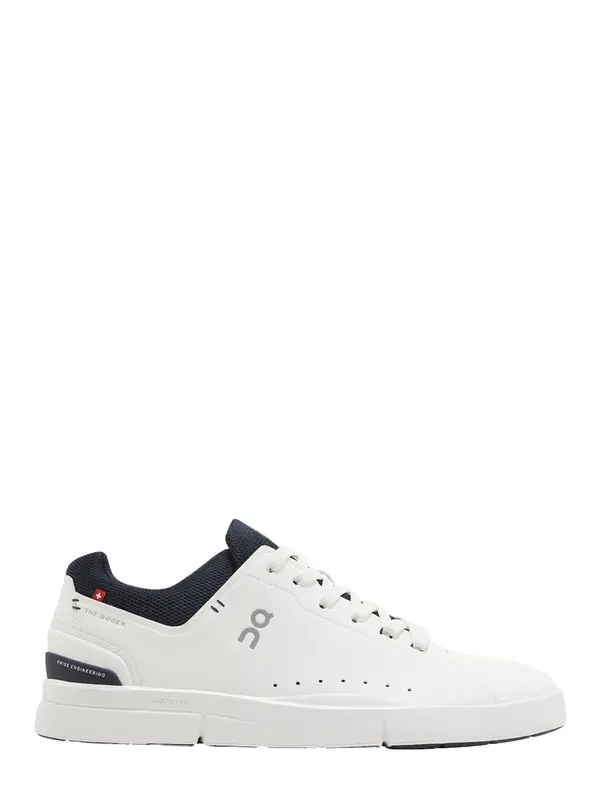 On The Roger Advantage Sneakers - White