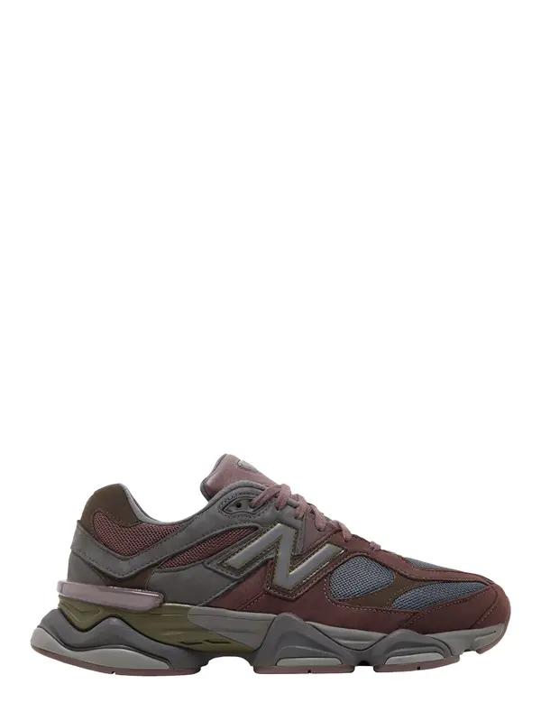 NEW BALANCE 9060 Sneakers - Red