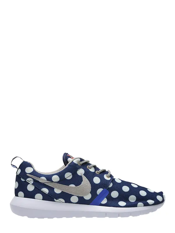 Nike Rosherun Nm City Qs 'nyc' Sneakers - Blue