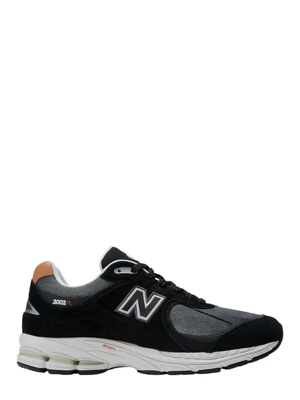 NEW BALANCE 2002r Athletic Sneakers - Black