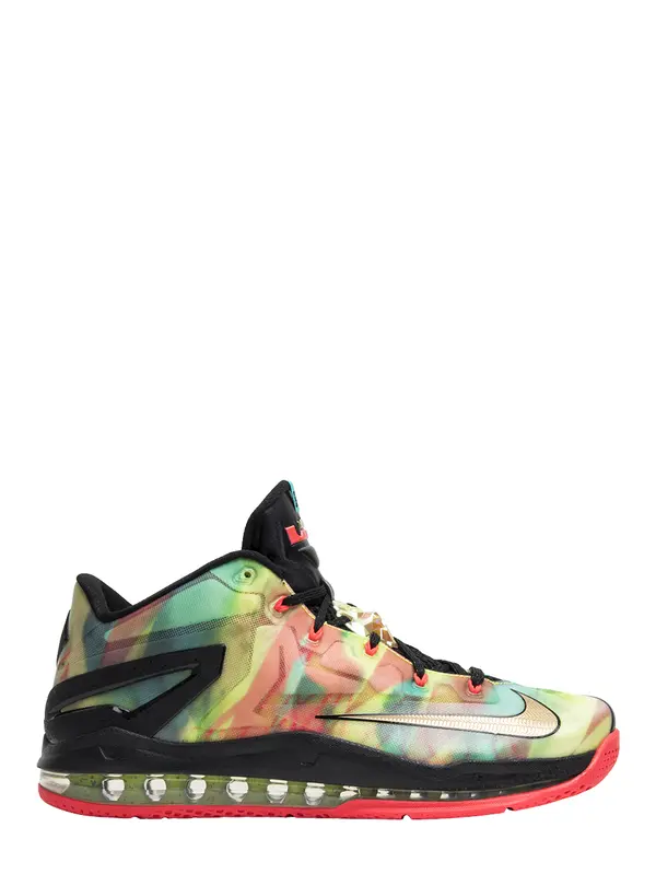 Nike Max Lebron Low Se Sneakers - Multi-color