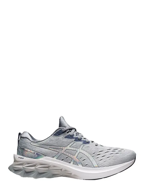 Asics Novablast 2 'platinum' Sneakers - Grey