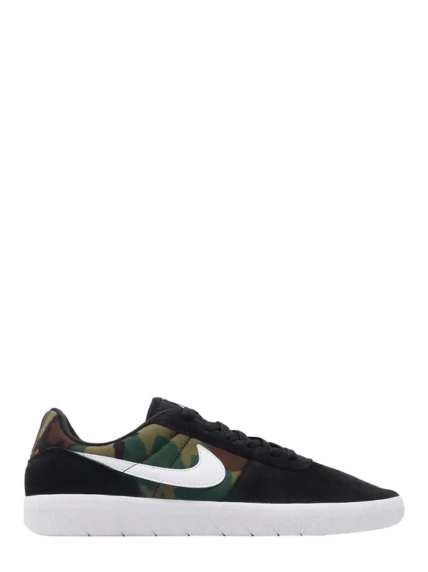 Nike Team Classic Sneakers - Green