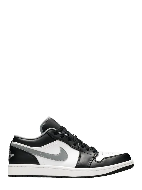 JORDAN 1 Low Sneakers - Black