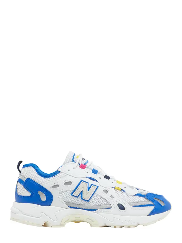 NEW BALANCE 827 Sneakers - Blue