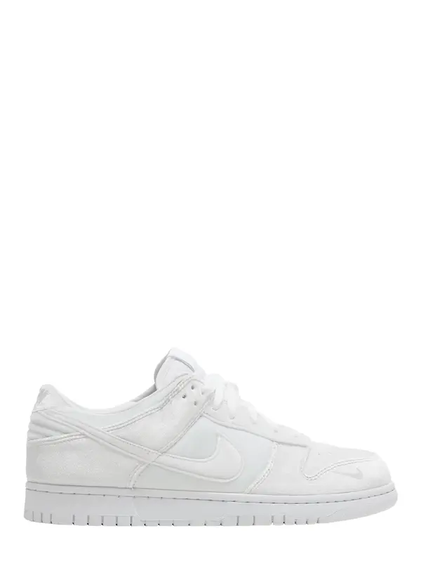 Nike Dover Street Market X Dunk Low Velvet - White