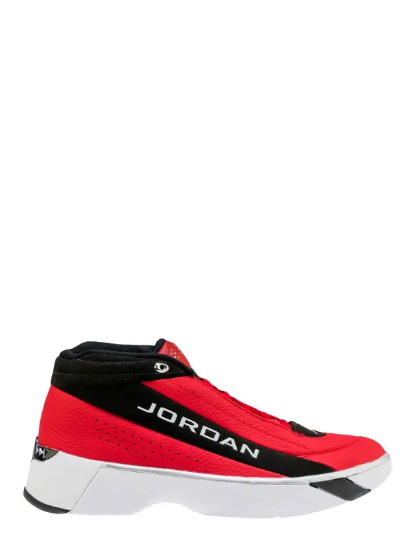 JORDAN Team Showcase Sneakers - Red