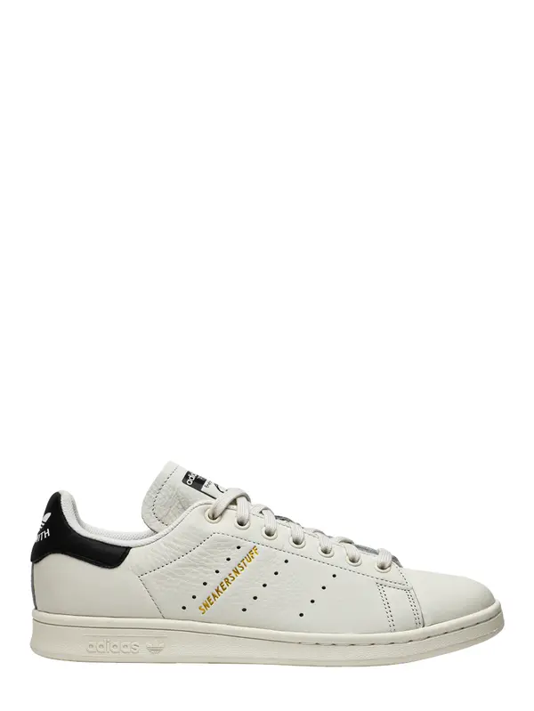 Adidas Sneakersnstuff X Stan Smith 'founding Fathers' Sneakers - White