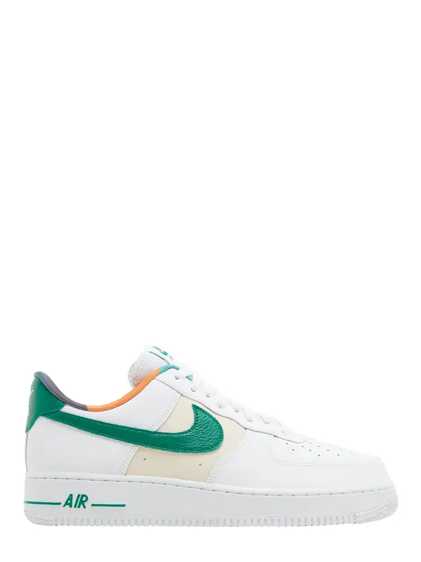Nike Air Force 1 '07 Lv8 Emb Sneakers - White
