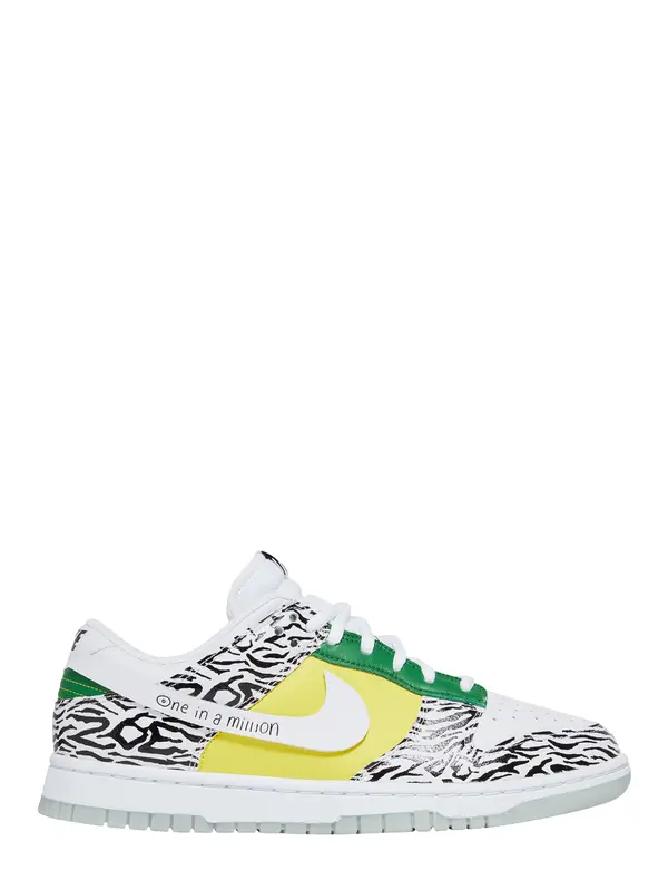 Nike Dunk Low Sneakers - White