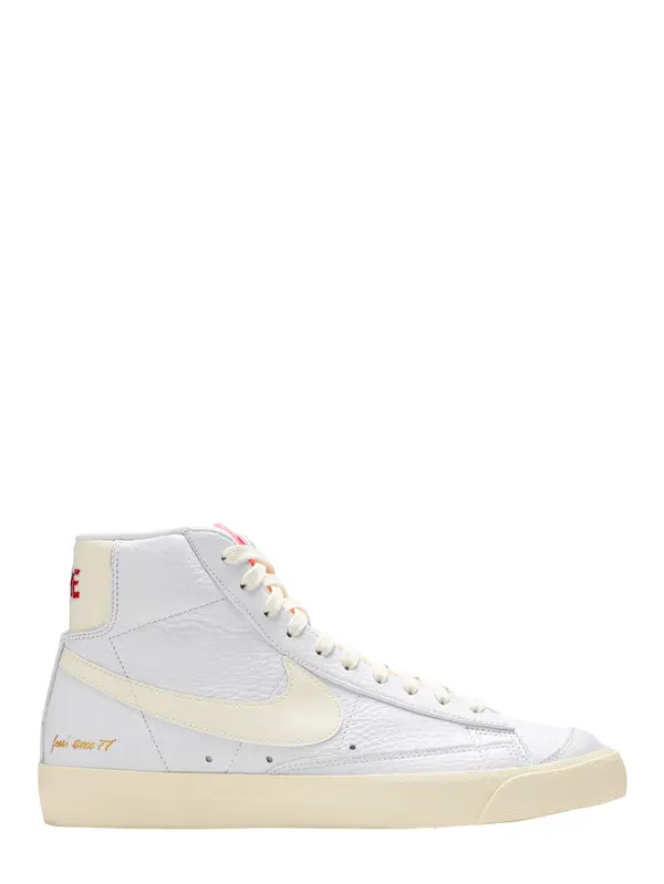 Nike Blazer Mid '77 Vintage Sneakers - White