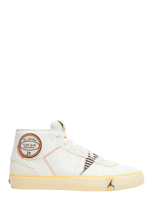 JORDAN Maison Château Rouge X Series Mid 'united Youth International - White