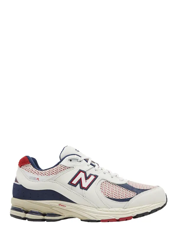 NEW BALANCE 2002r Sneakers - White