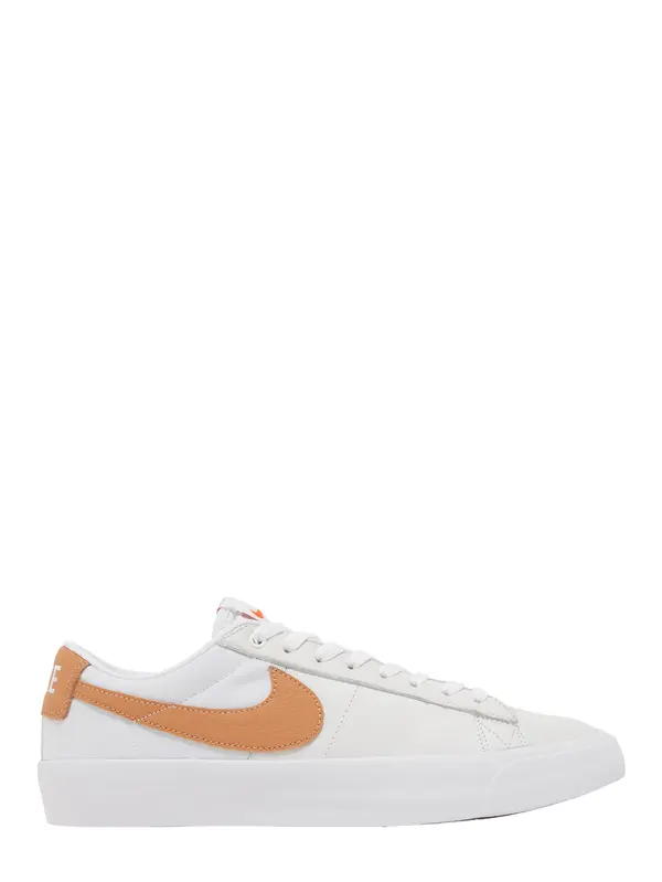 Nike Zoom Blazer Low Pro Gt Sb Sneakers - White