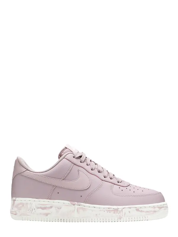 Nike Air Force 1 '07 Lv8 Sneakers - Pink