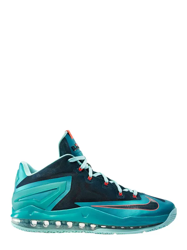 Nike Max Lebron 11 Low Sneakers - Green