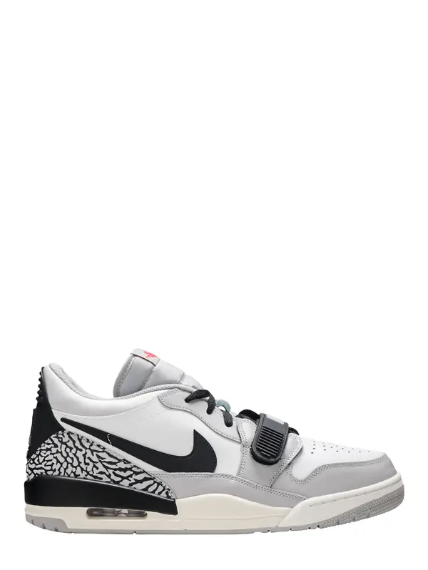 JORDAN Legacy 312 Low Sneakers - Grey