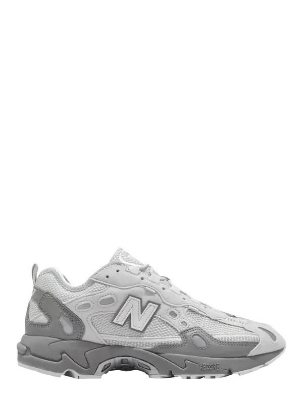 NEW BALANCE 827 Sneakers - Grey