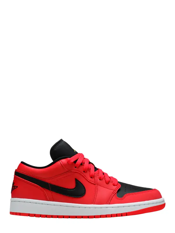 JORDAN 1 Low Sneakers - Red