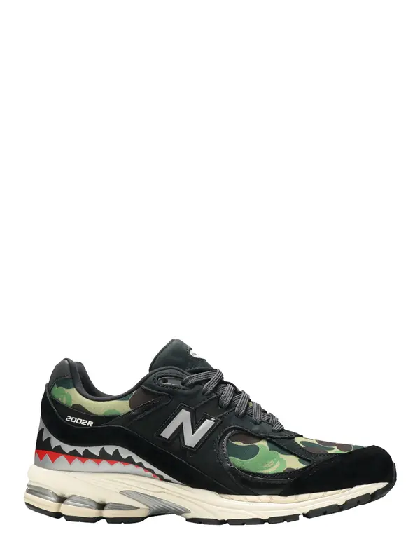 NEW BALANCE Bape X 2002r Apes Together Strong Camo Sneakers - Black
